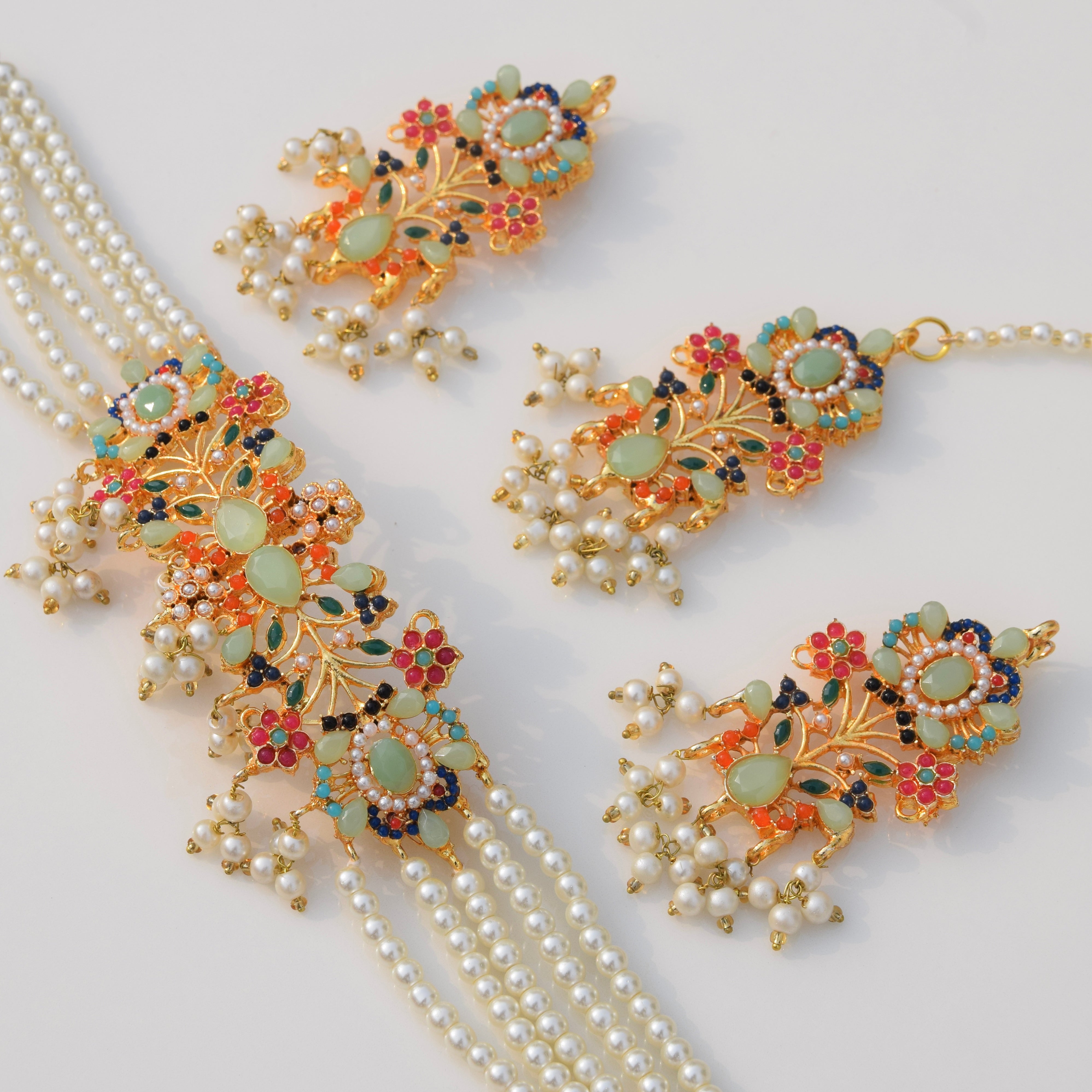 Sets – The Crystal Blooms